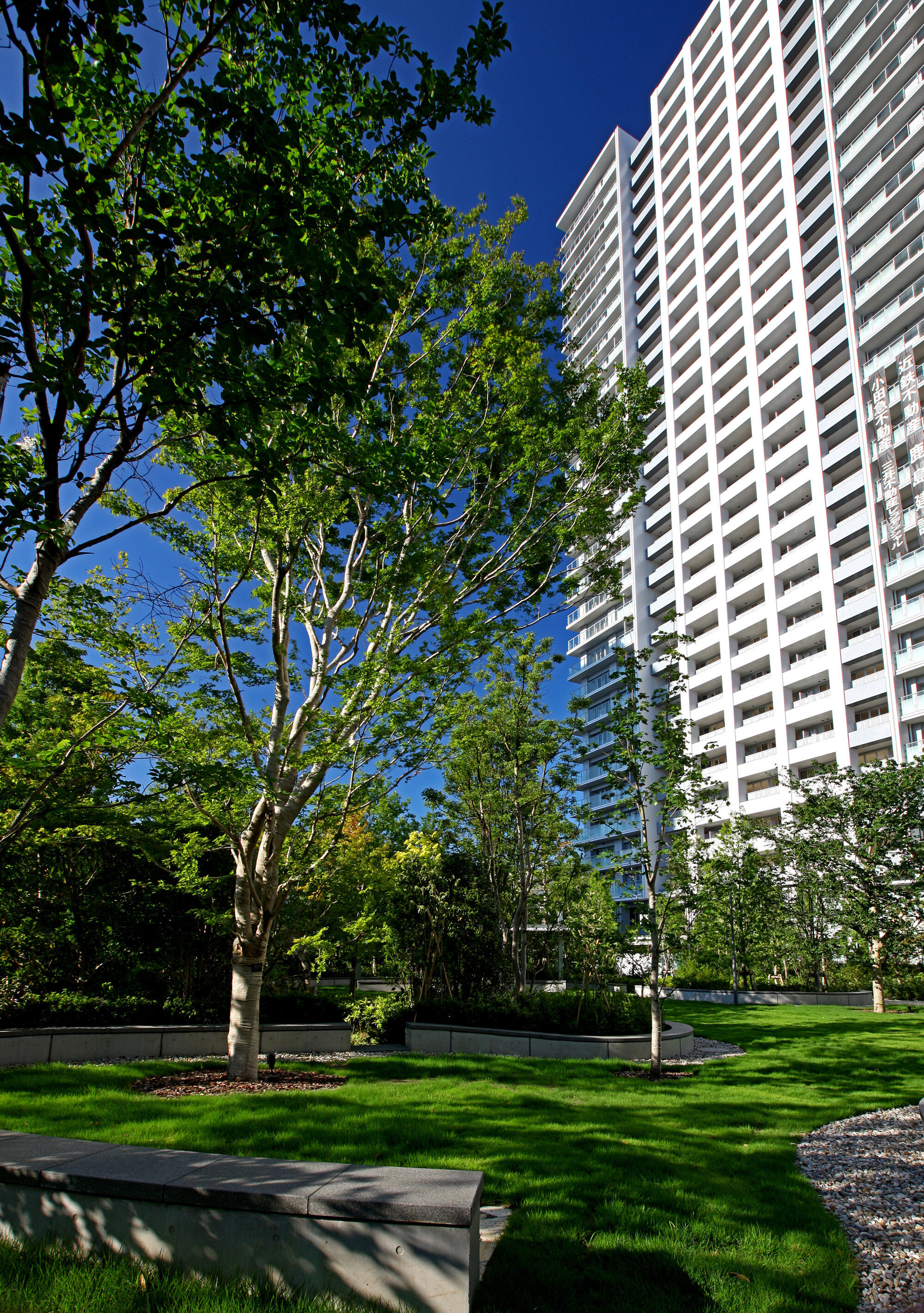 GRAND MID TOWERS OMIYA | Landscape Design Inc.